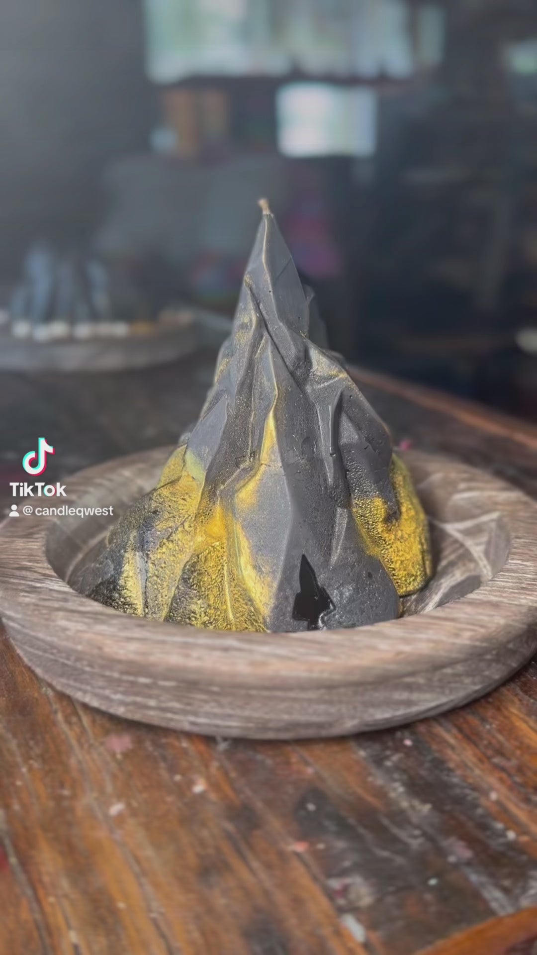 CandleQwest: Choose your adventure style candles